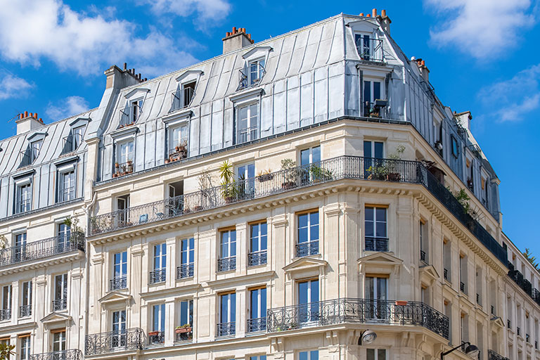 Tailor-made banking for businesses, institutions and individuals ...